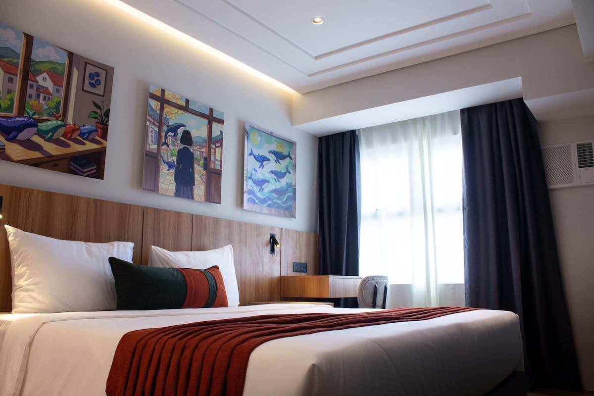 Quarto Duplo Superior, Vista para a cidade | 2 quartos, minibar, cofre no quarto, ferro/tĂĄbua de engomar
