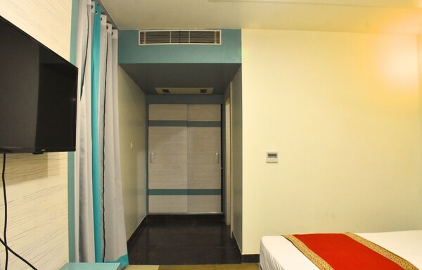 Aadrika Residency - Varanasi