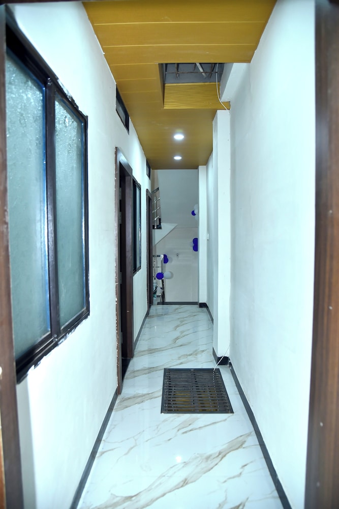Hotel Sindur - Ujjain