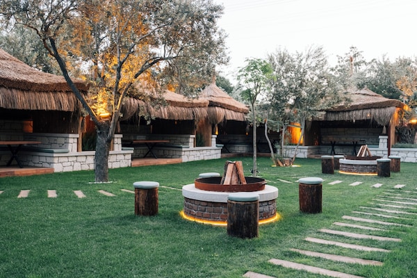Acc Olives Hotel & Restaurant - Kaz Dağı