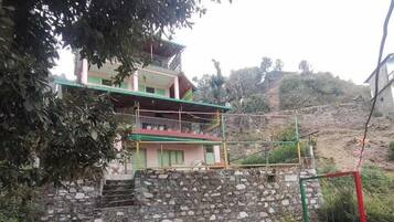 Área de recreio para crianças (ao ar livre)