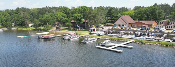 Sunset Cove Resort - Minnesota