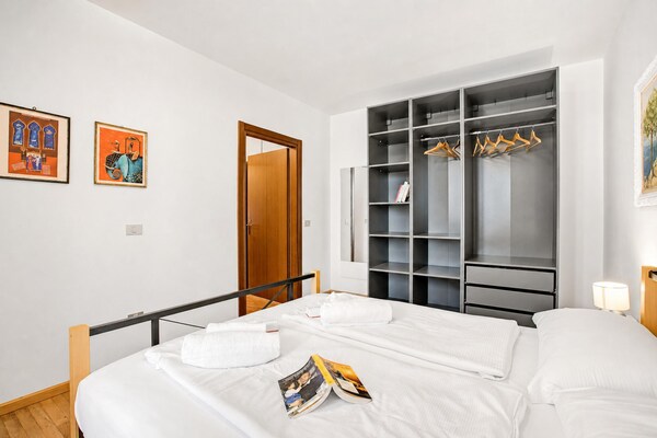 Ardaro 1 - Riva Del Garda Apartment With 2 Balconies - Riva del Garda