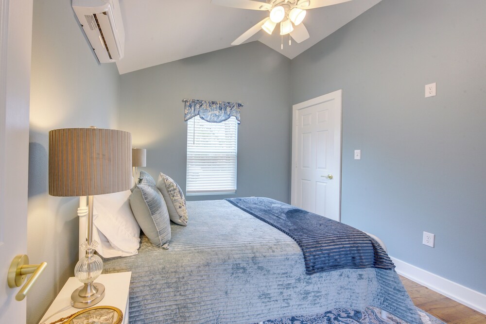 Half-Mi to Dtwn: New Cottage in Jefferson! - Jefferson | Vrbo