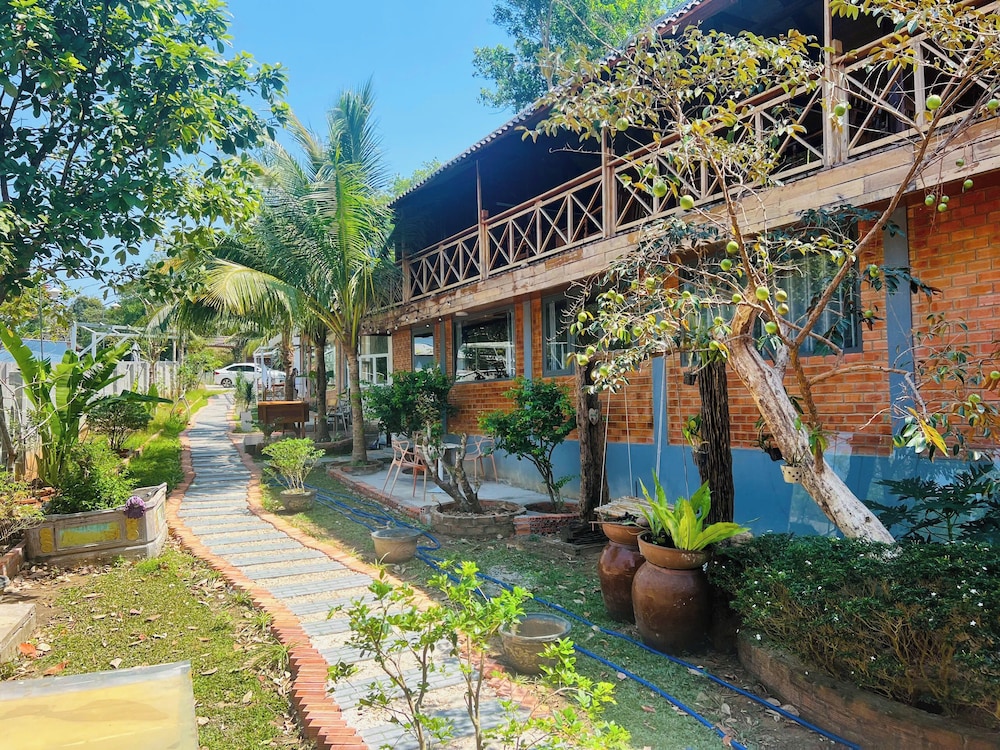 Foreign Village Resort Phu Quoc - Phú Quốc