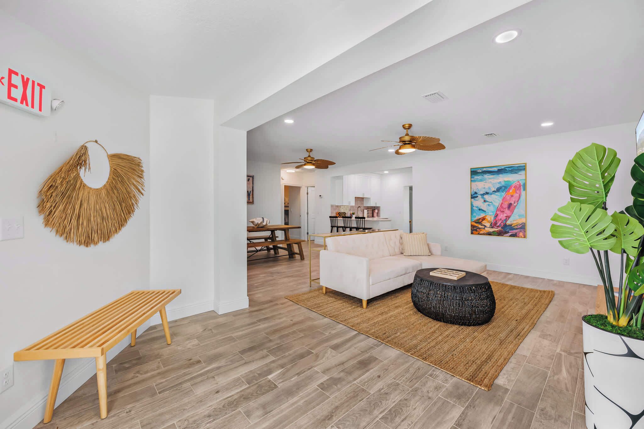 Blue Surf Bungalow 3 Bd/2ba-at Slater Way Beach - Cocoa Beach, FL