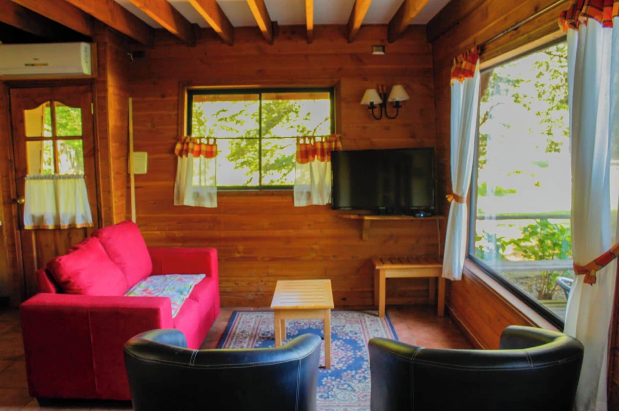 Cofre no quarto, secretária adequada para computadores portáteis 