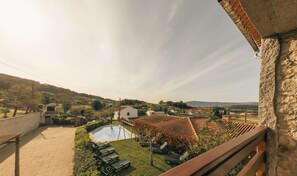 9 piscinas exteriores 