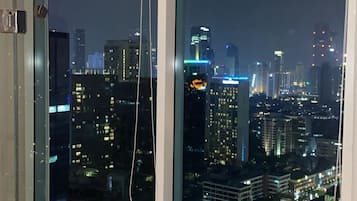 Apartamento Executivo, 2 quartos, Vista para a cidade | 2 quartos, secretária adequada para computadores portáteis