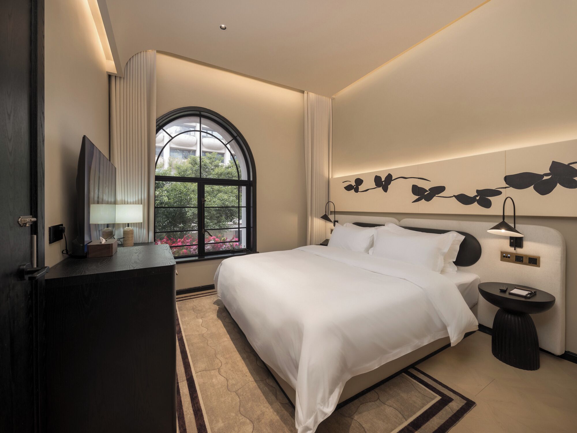 Quarto Duplo Sénior | Roupa de alta qualidade, minibar, com decoração personalizada 