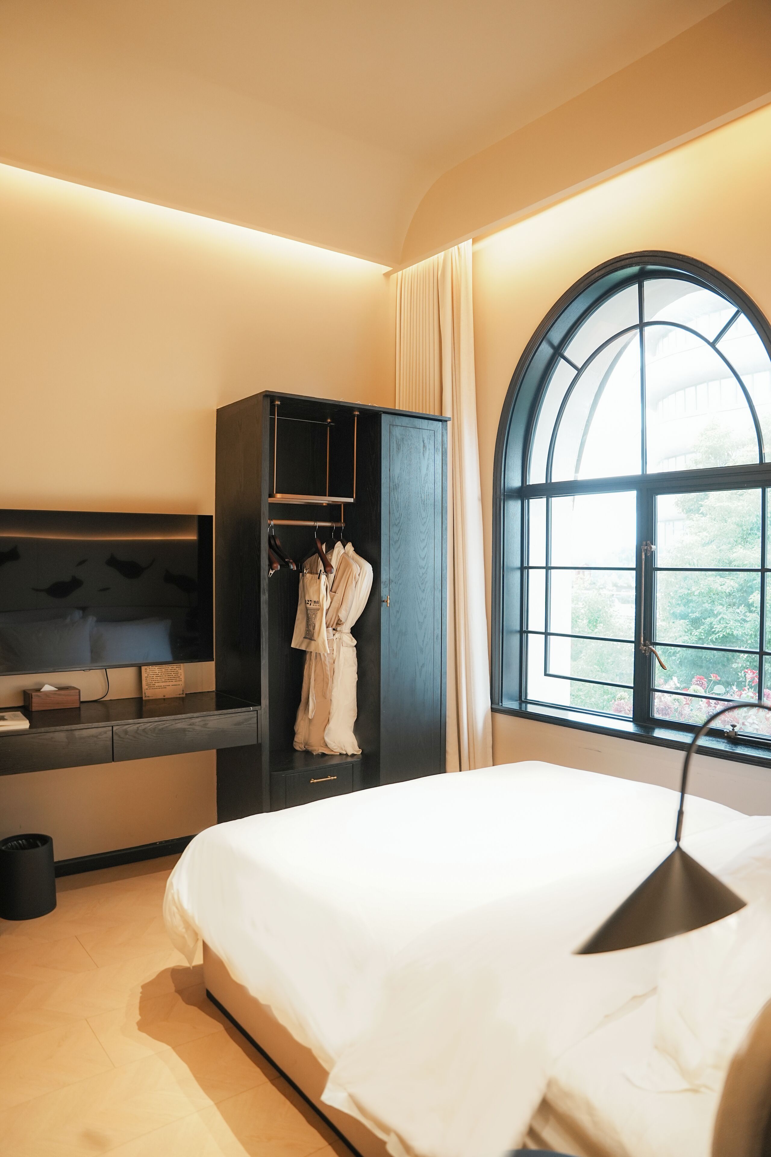 Roupa de alta qualidade, minibar, com decoração personalizada 