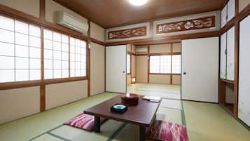 Quarto twin em estilo japonês, não fumadores, frigorífico | Wi-fi grátis