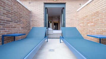 Cobertura superior, 2 quartos | Terraço/pátio