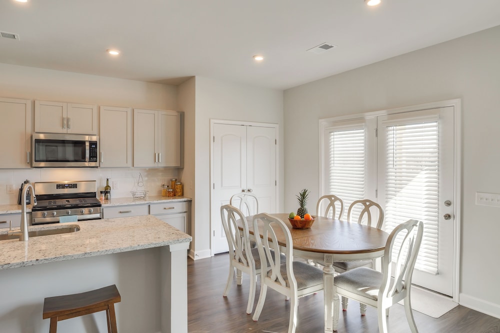 Work, Explore & More: Lebanon Family Home! - Lebanon