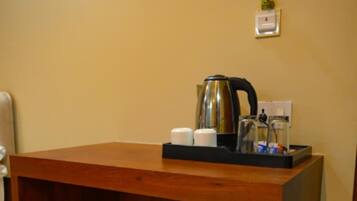 Quarto Duplo Deluxe, Vista para a cidade | Wi-fi grátis