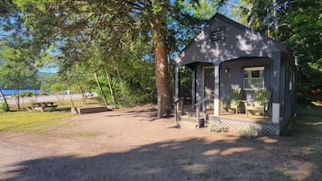Cabin 1 - No Pets | Vista para o lago
