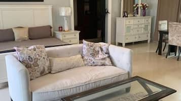 Quarto Clássico com Cama de Casal | Wi-fi grátis, roupa de cama fornecida