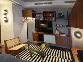 Quarto superior | Individualmente decorados, individualmente mobiliados, Wi-Fi de cortesia