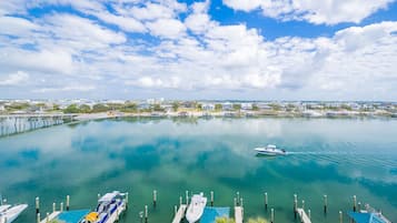 Condo, 2 quartos | Marina