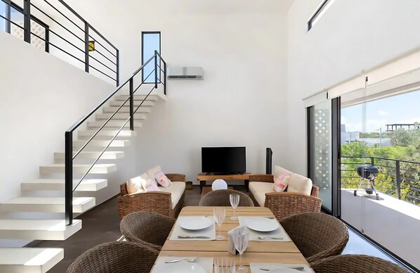 Apartamento, 2 quartos, para fumantes, piscina particular | Sala de estar