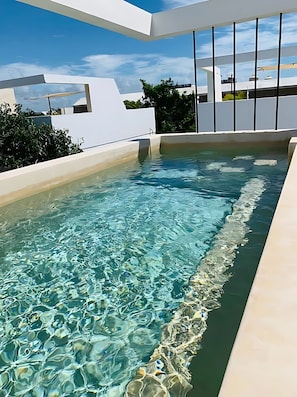 Apartamento, 2 quartos, para fumantes, piscina particular | Piscina | Piscina externa