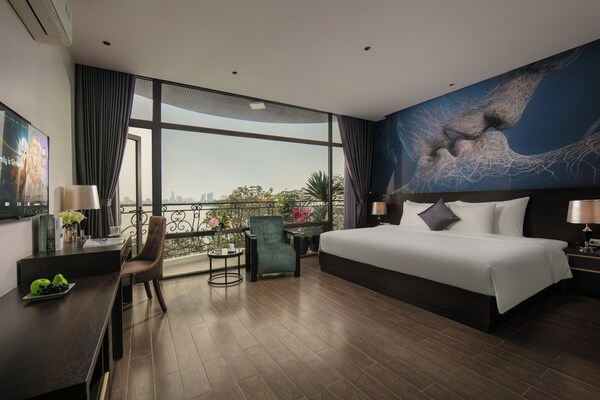Westlake Pearl Suites & Spa By Pegasy Group - Đông Anh