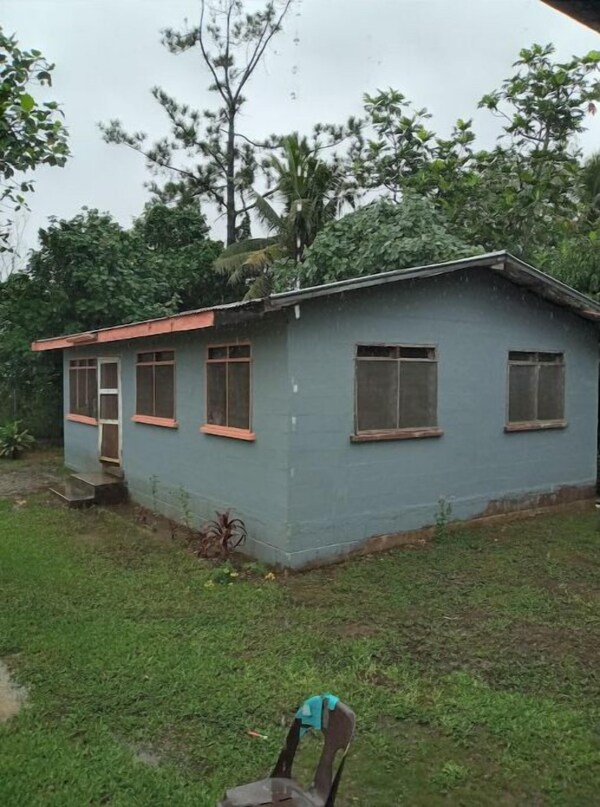 Kapeta Cabin At # 5 Kapeta Ave. Kolomotu 'A, - Tonga