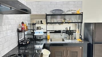 Vila | 2 quartos, Wi-Fi de cortesia, roupa de cama