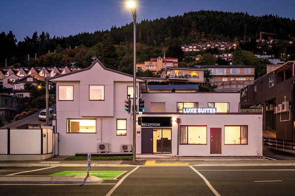 Luxe Suites And Apartments - Queenstown