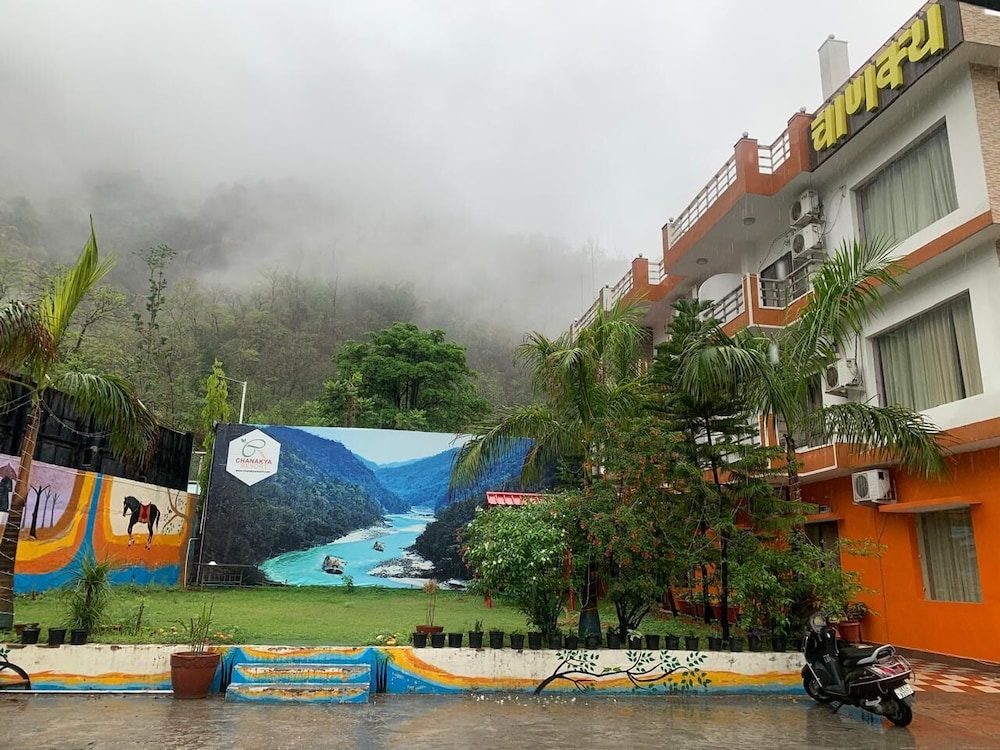 Sakar Chankya Resort - Uttarakhand