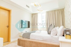 3 quartos, cofres nos quartos, ferros/tábuas de passar roupa