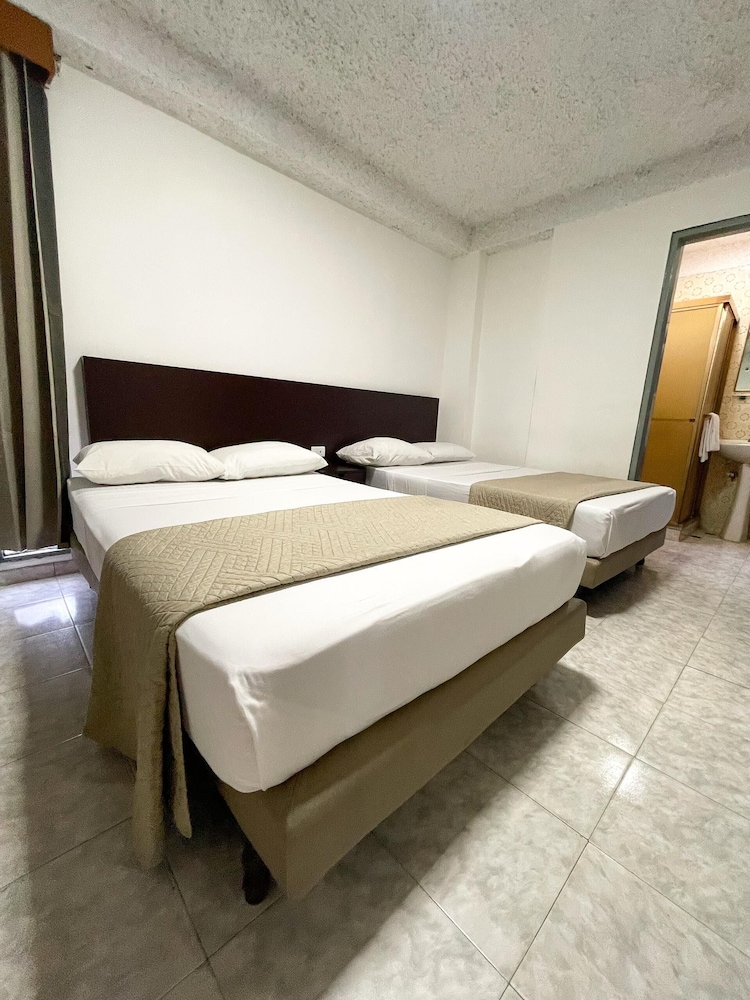 Hotel Grand Galaxie - Caracas