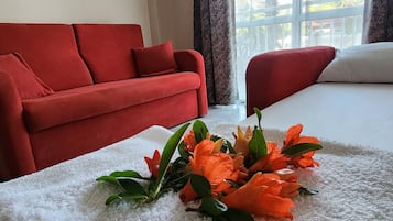 Apartamento | Área de estar | TV