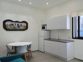 Apartamento luxo, 1 cama Queen e sofá-cama | Cozinha privada