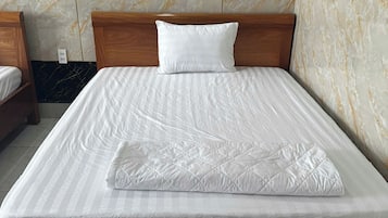 Quarto casal luxo, vista para a cidade | Wi-Fi de cortesia
