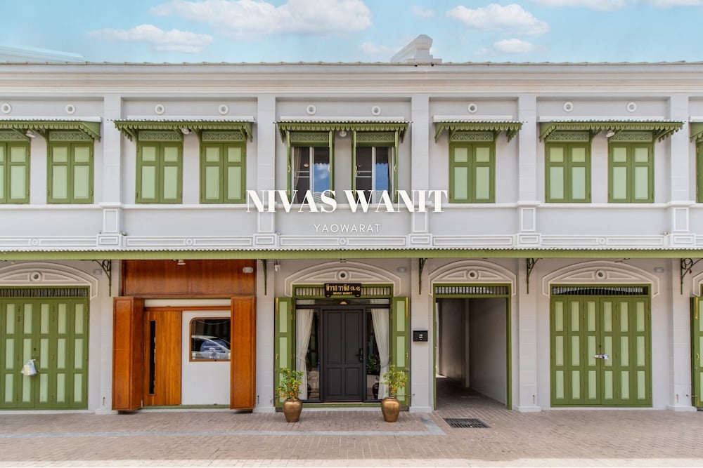 Nivas Wanit - Bangkok