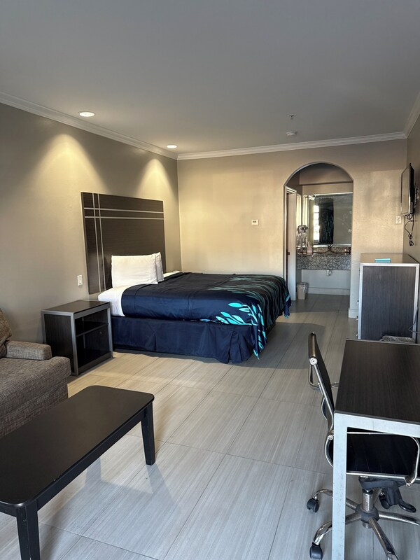 Scottish Inns & Suites - Houston, TX