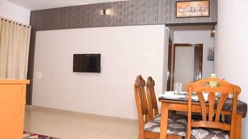 Pequeno-almoço preparado no momento diário incluído