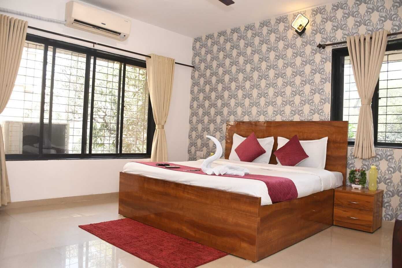 Quarto Duplo ou Twin Deluxe, Vista para a cidade | Quartos insonorizados, ferro/tábua de engomar, Wi-fi grátis 