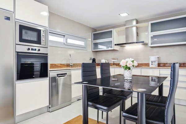 Suburban Views By Homie - Funchal