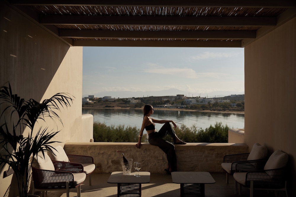 Salt Suites Paros - Paros