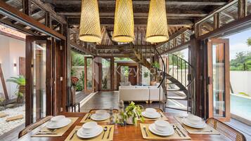 Villa, 3 quartos, piscina privativa | Sala de jantar