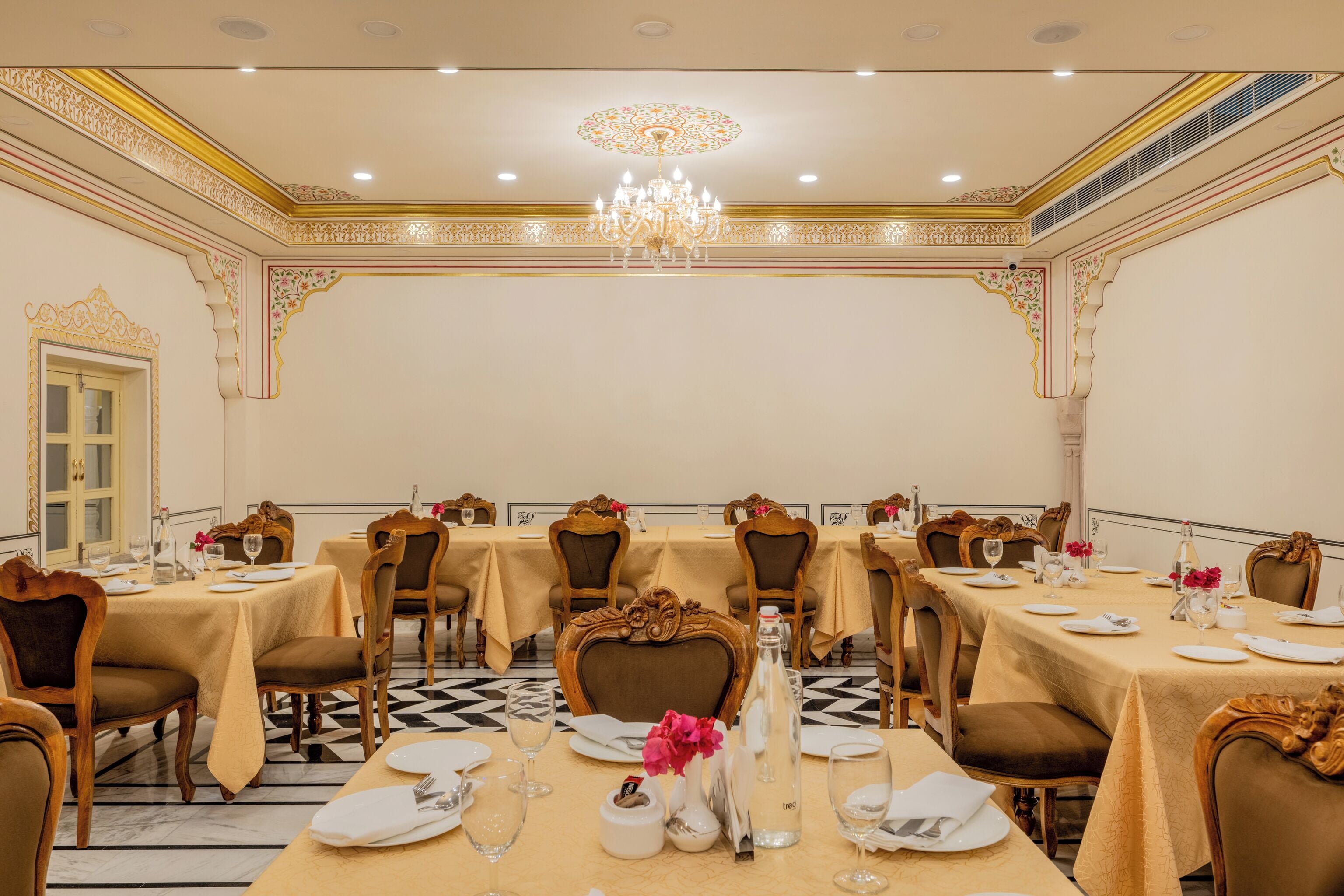 Café da manhã continental grátis todos os dias