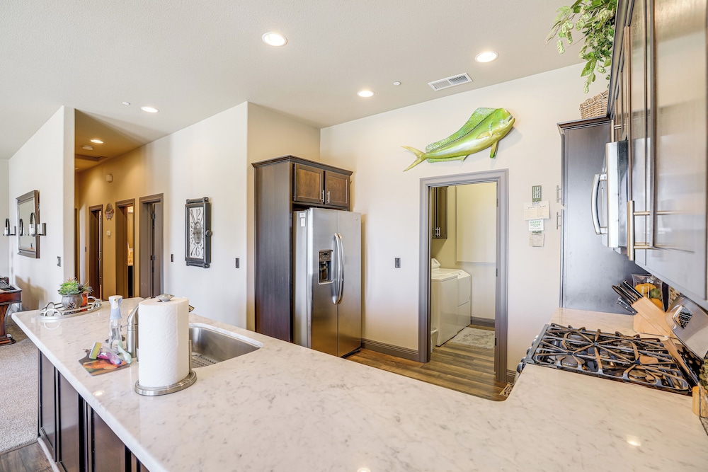 Fire Pit + Views: Serene Lake Almanor Retreat - Greenville, CA