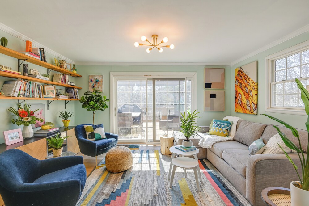 Family Home W/ Furnished Deck In Fairview! - Fairview, TN