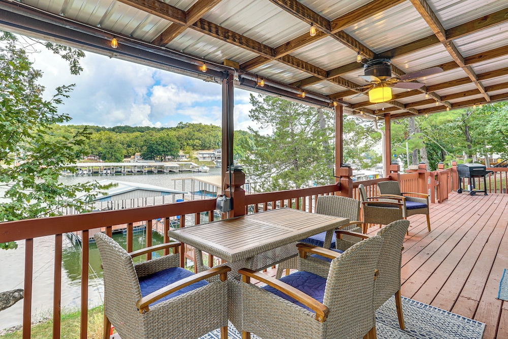 Central Waterfront Home W/ Dock In Lake Ozark! - Lake Ozark, MO