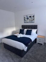 Apartamento | 1 quarto, Wi-Fi de cortesia, roupa de cama