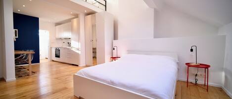 Duplex | 1 quarto, cortinas blackout, ferros/tábuas de passar roupa