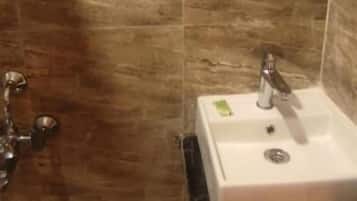 Quarto Individual Deluxe, 1 cama king-size | Wi-fi grátis