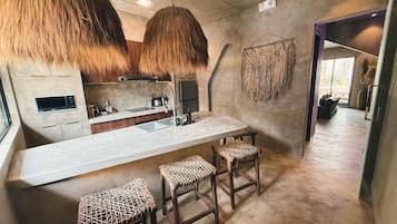 Casa família, várias camas, para não fumantes, ar-condicionado | Cozinha privada | Fogão, cooktop, lava-louças, máquina de café expresso